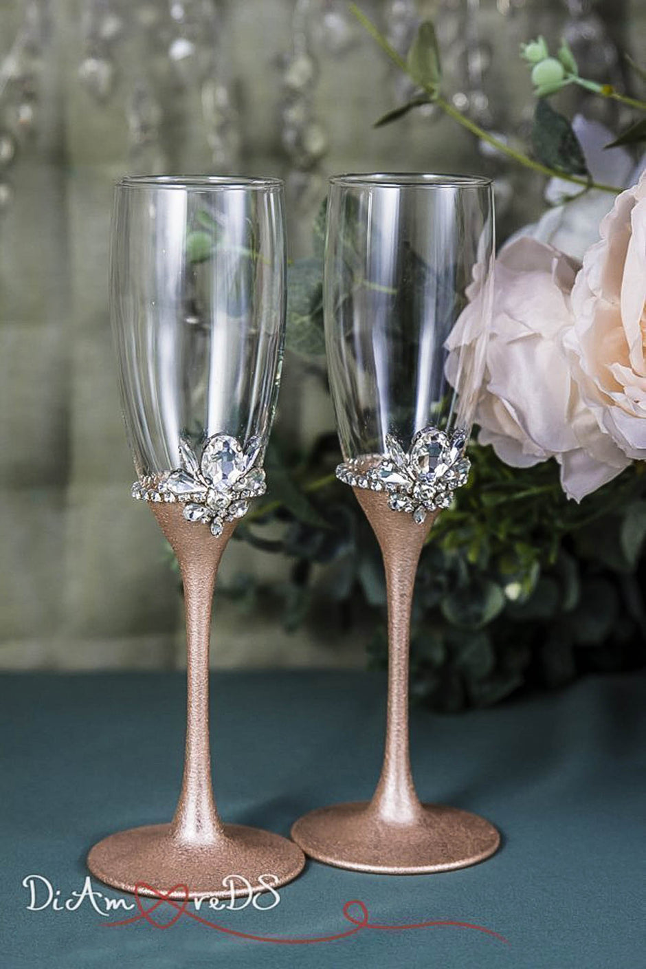 Elegant Wedding Flutes for Bride & Groom 🥂- Anniversary Gifts | DiAmoreDS